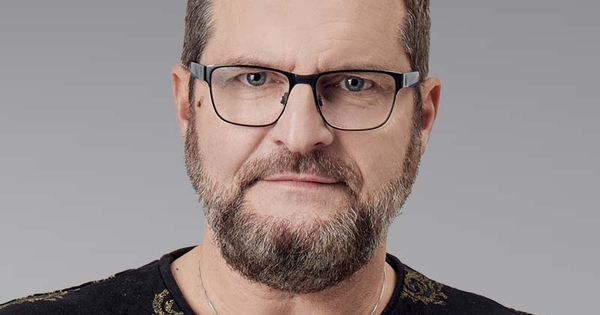 Tomasz Kasprzyk Prezenter Antyradia | Słuchaj Antyradio